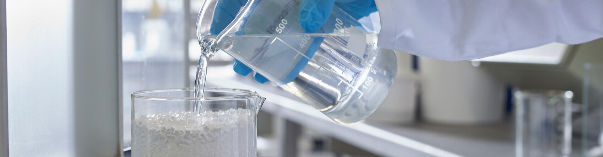 NEFA® MB L Liquid Masterbatches: CAPAROL CIS